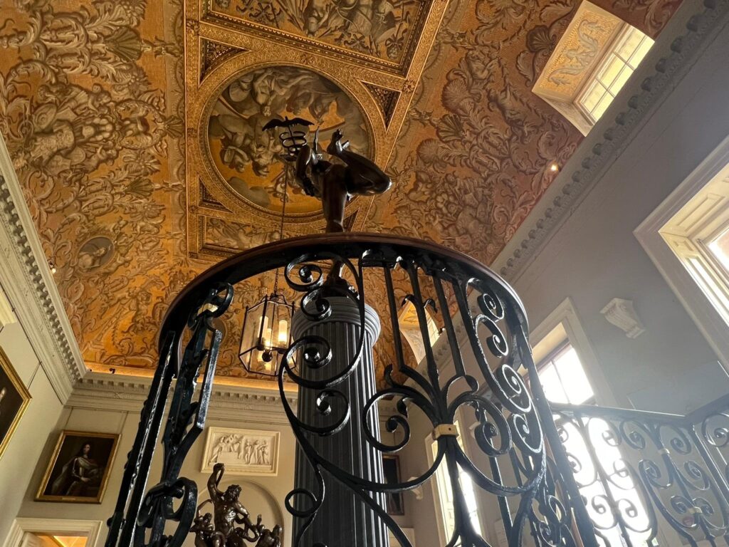 See and Do - Stowe House